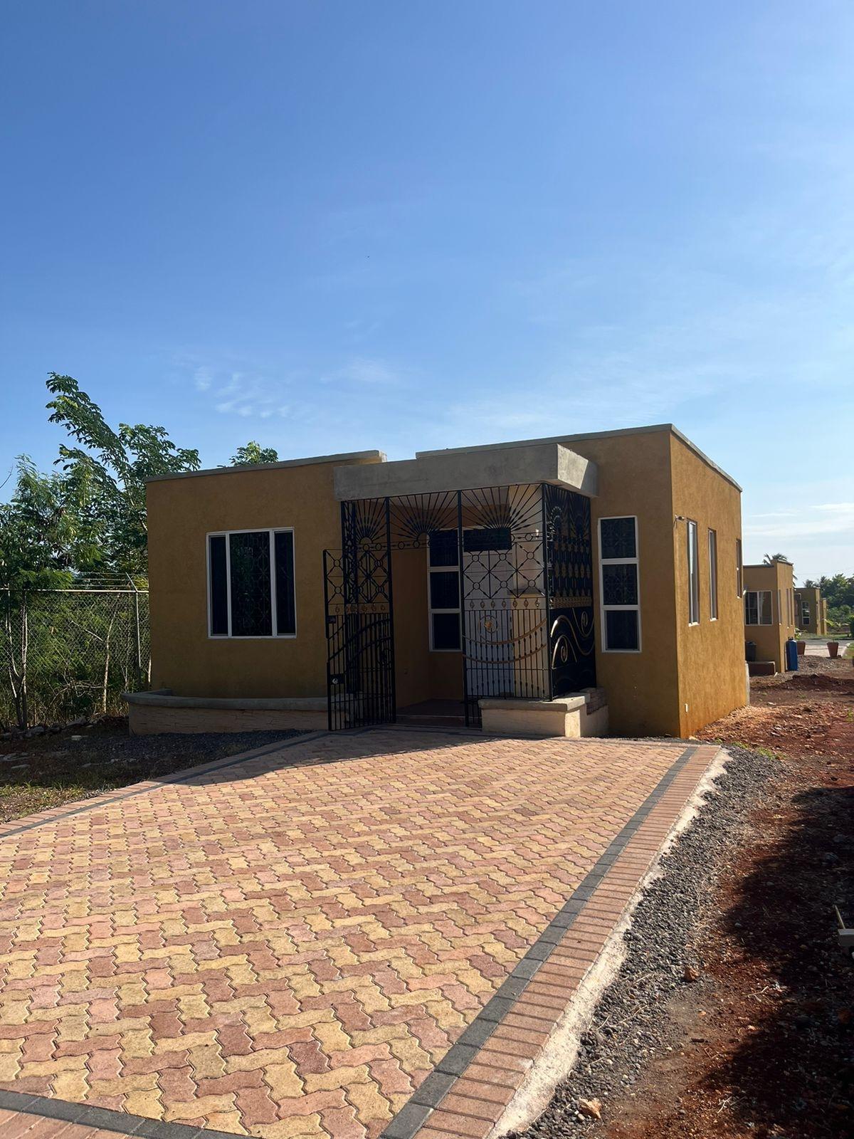 House For Rent: SILVERSUN ESTATE, ST. CAT, Innswood | $95,000 | Keez