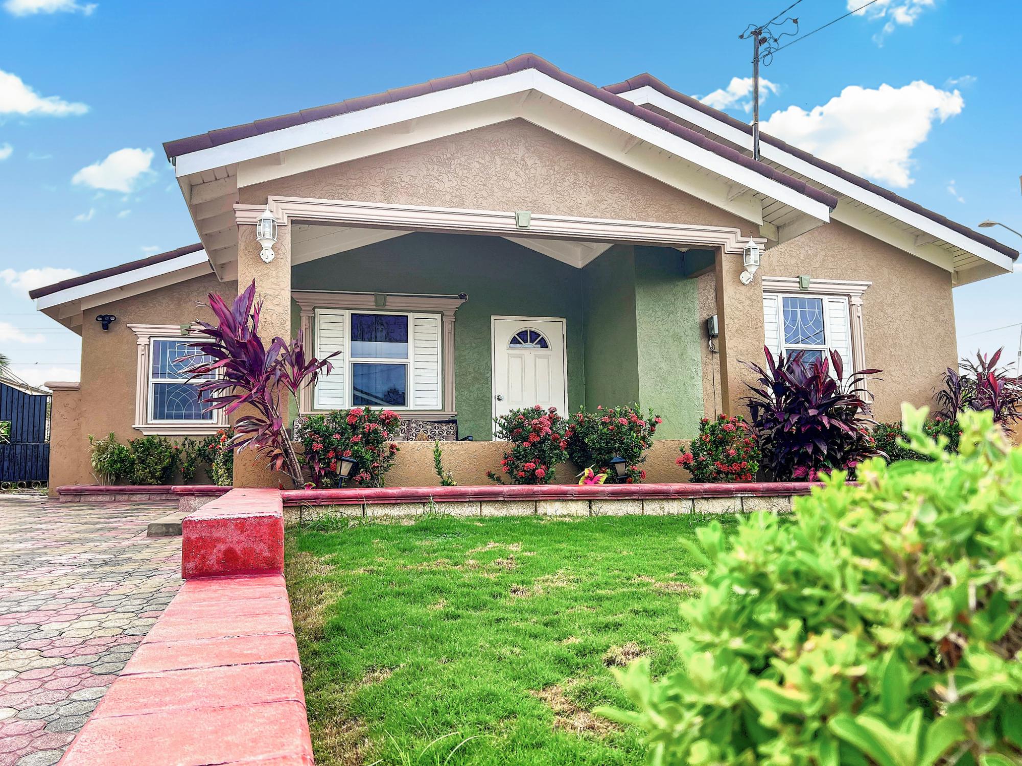 House For Rent: DRAX HALL COUNTRY CLUB, Drax Hall Estate | $1,650 | Keez