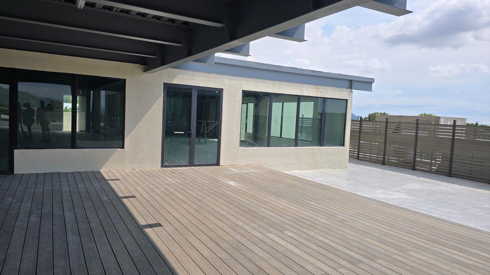 Offices / Commercial Bldg For Rent: CONSTANT SPRING ROAD, Kingston 8 ...