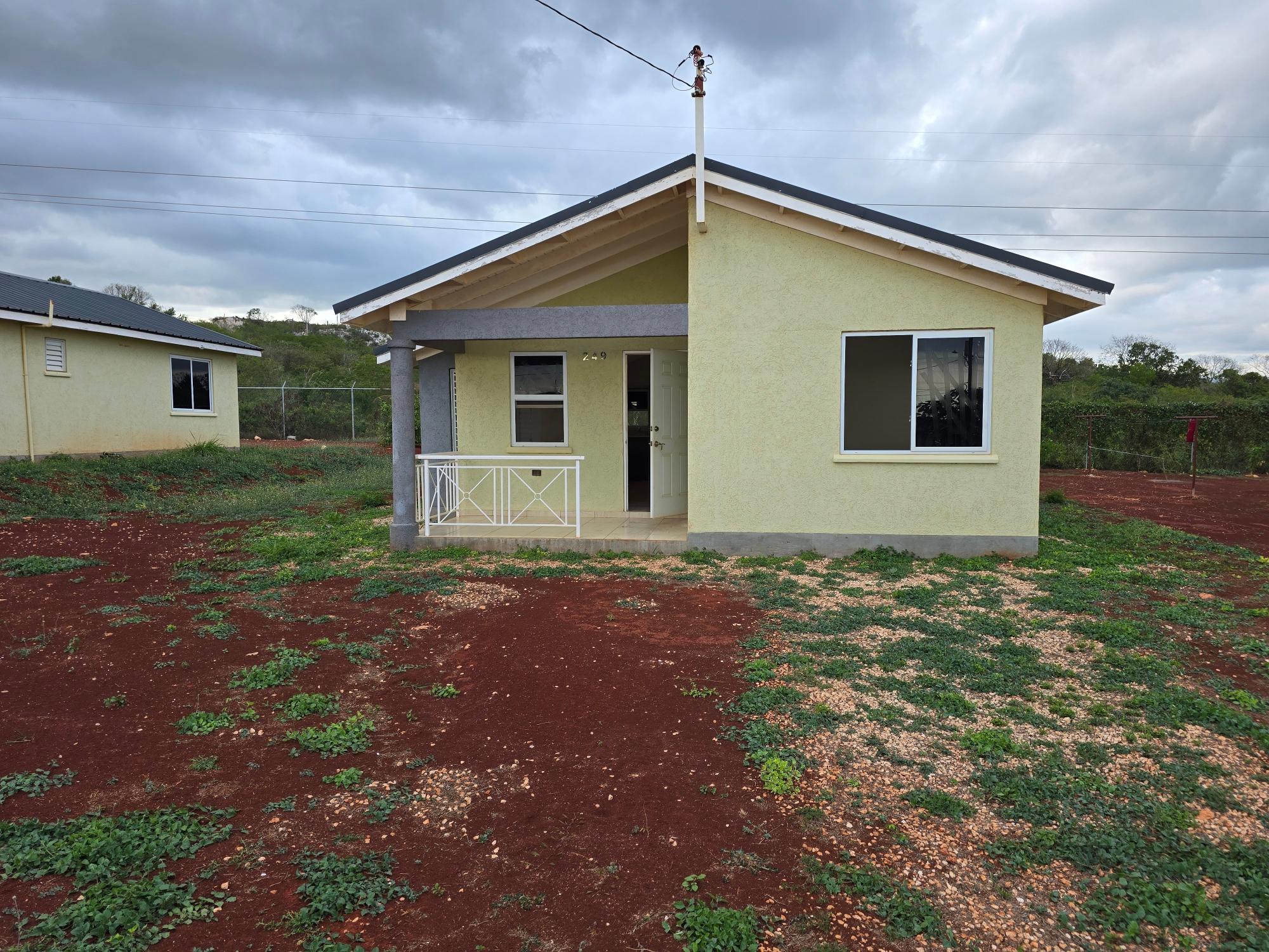 House For Rent: CASTLE WAY, Innswood | $80,000 | Keez