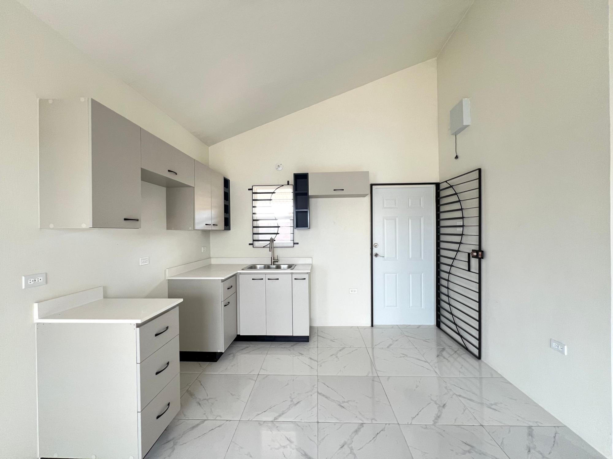 House For Rent: PHOENIX PARK VILLAGE 2, Greater Portmore | $110,000 | Keez