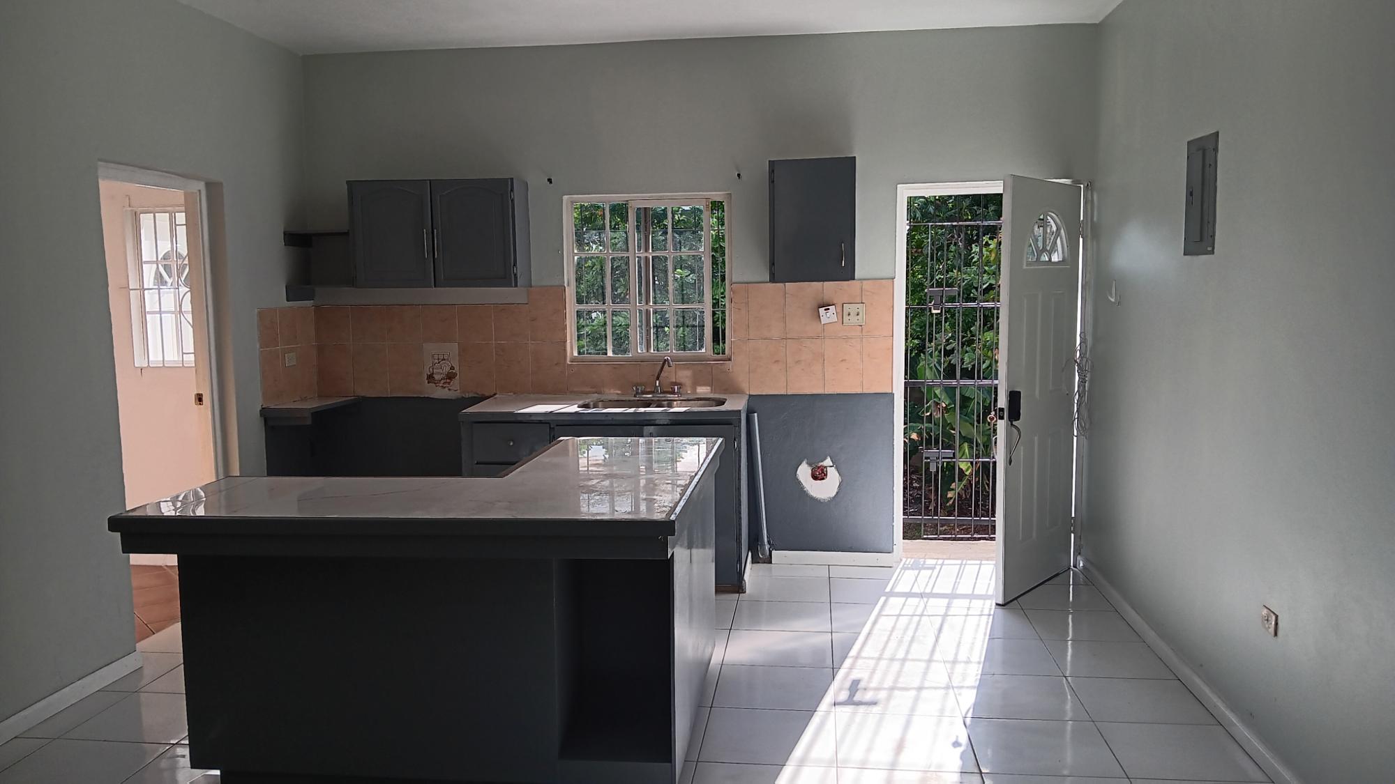 Apartment For Rent: BORDER AVENUE, Kingston 19 | $130,000 | Keez