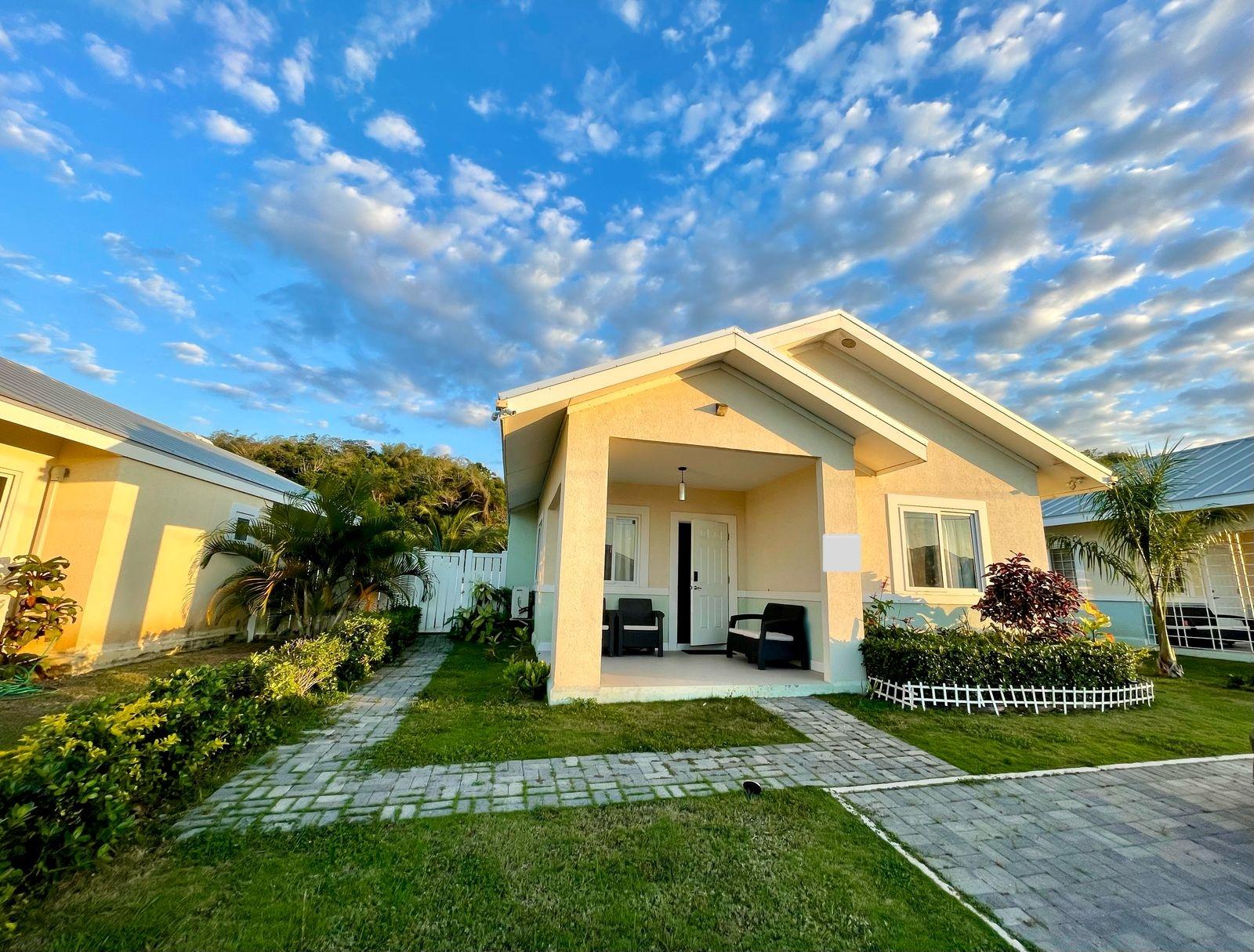 House For Rent: OCEAN POINTE, Lucea | $1,450 | Keez