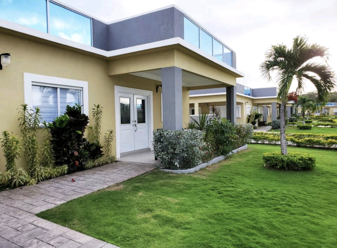 House For Rent: MARINA VILLAS, Drax Hall Estate | $2,500 | Keez