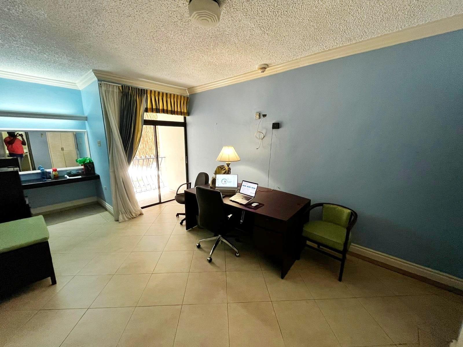 Offices / Commercial Bldg For Rent: CONSTANT SPRING ROAD (PRI, Constant ...
