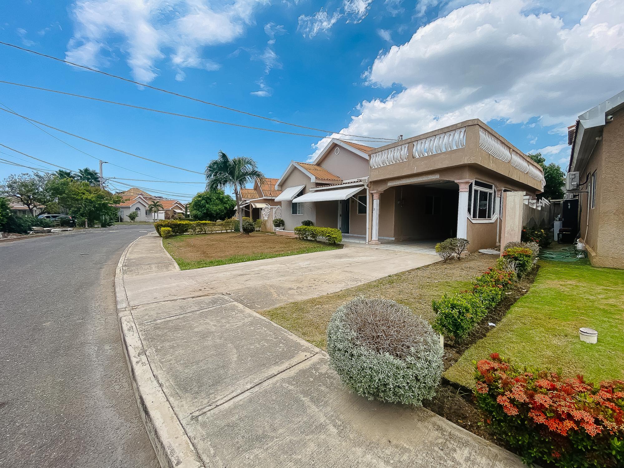 House For Rent: PORT RIDGE ESTATE, PORTMO, Caribbean Estates | $150,000 ...