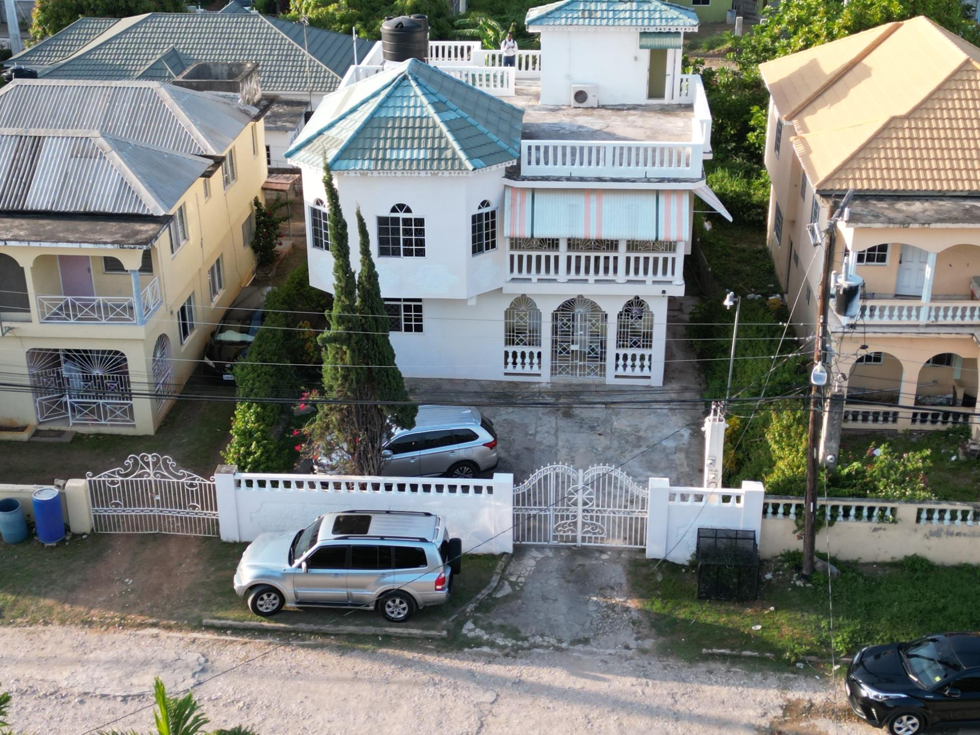House For Rent: FAIRWAY ESTATE - DRAX HAL, Drax Hall Estate | $1,700 | Keez