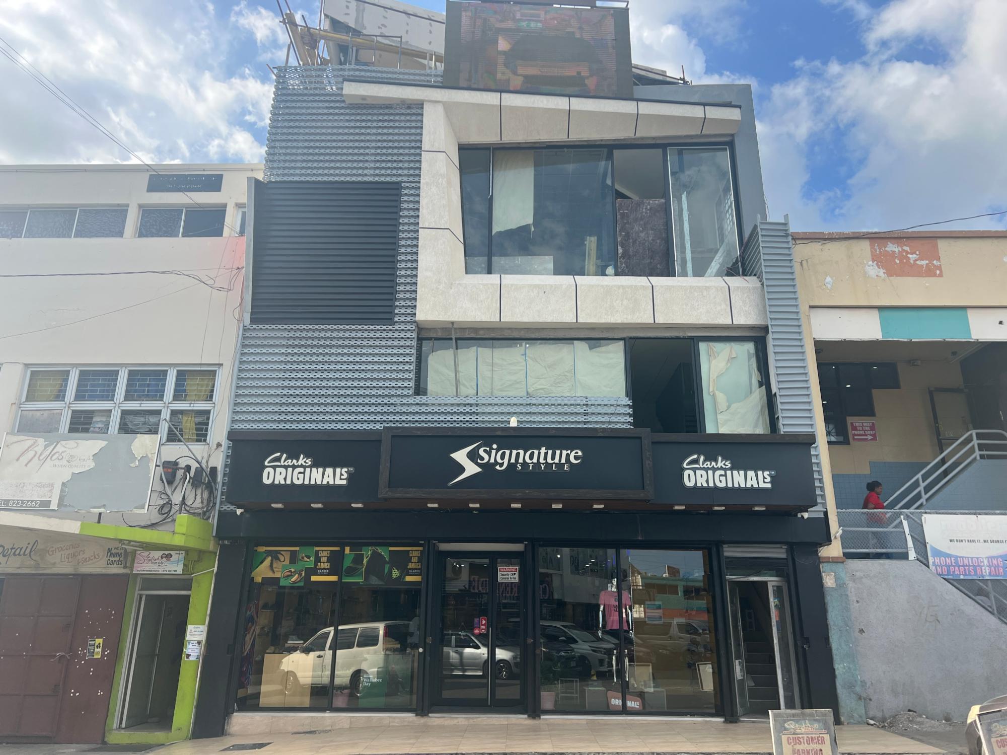 Offices / Commercial Bldg For Rent: CONSTANT SPRING ROAD, Kingston 10 ...