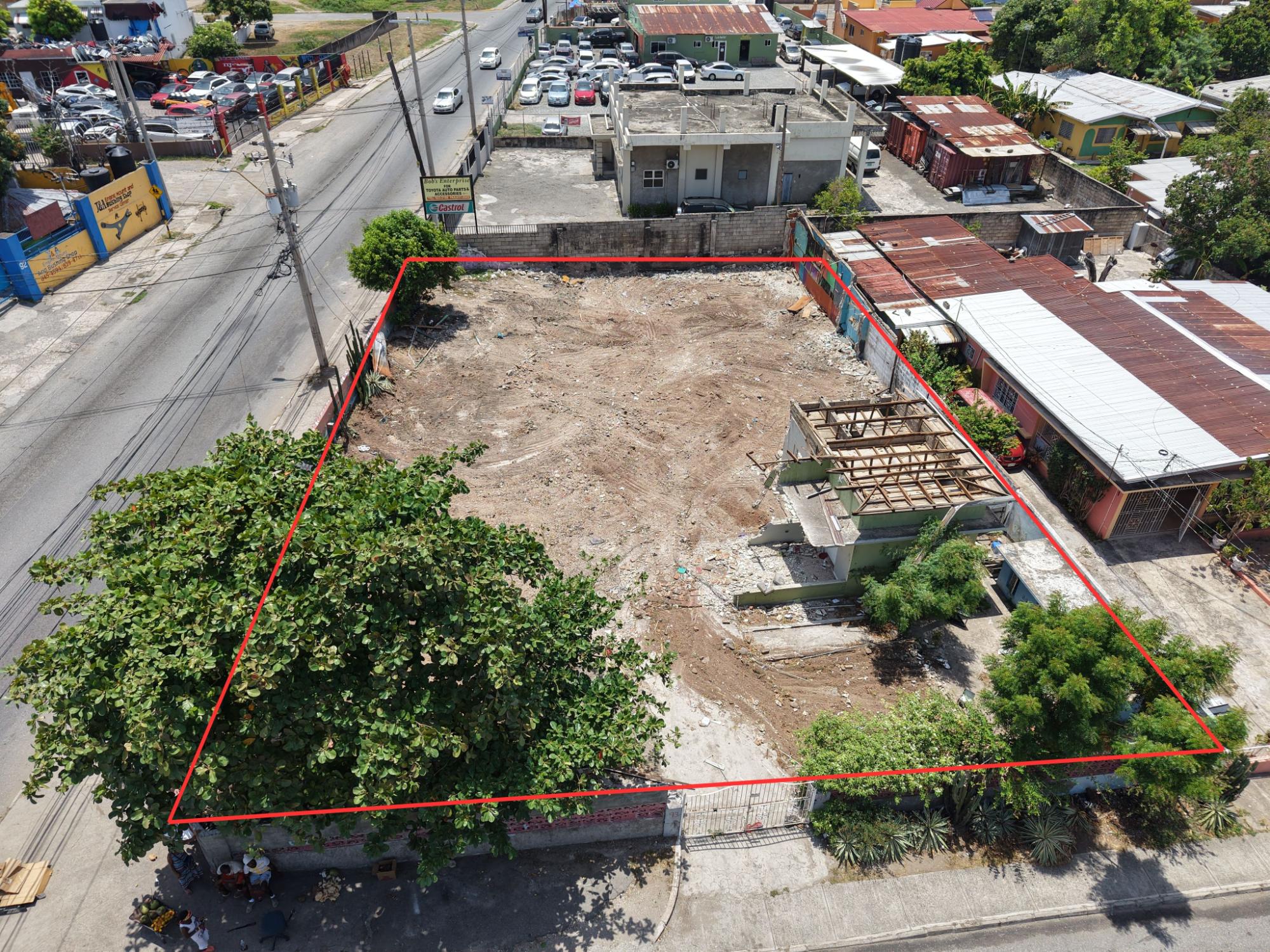 Commercial Lot For Rent: MOLYNES ROAD, Kingston 10 | $350,000 | Keez
