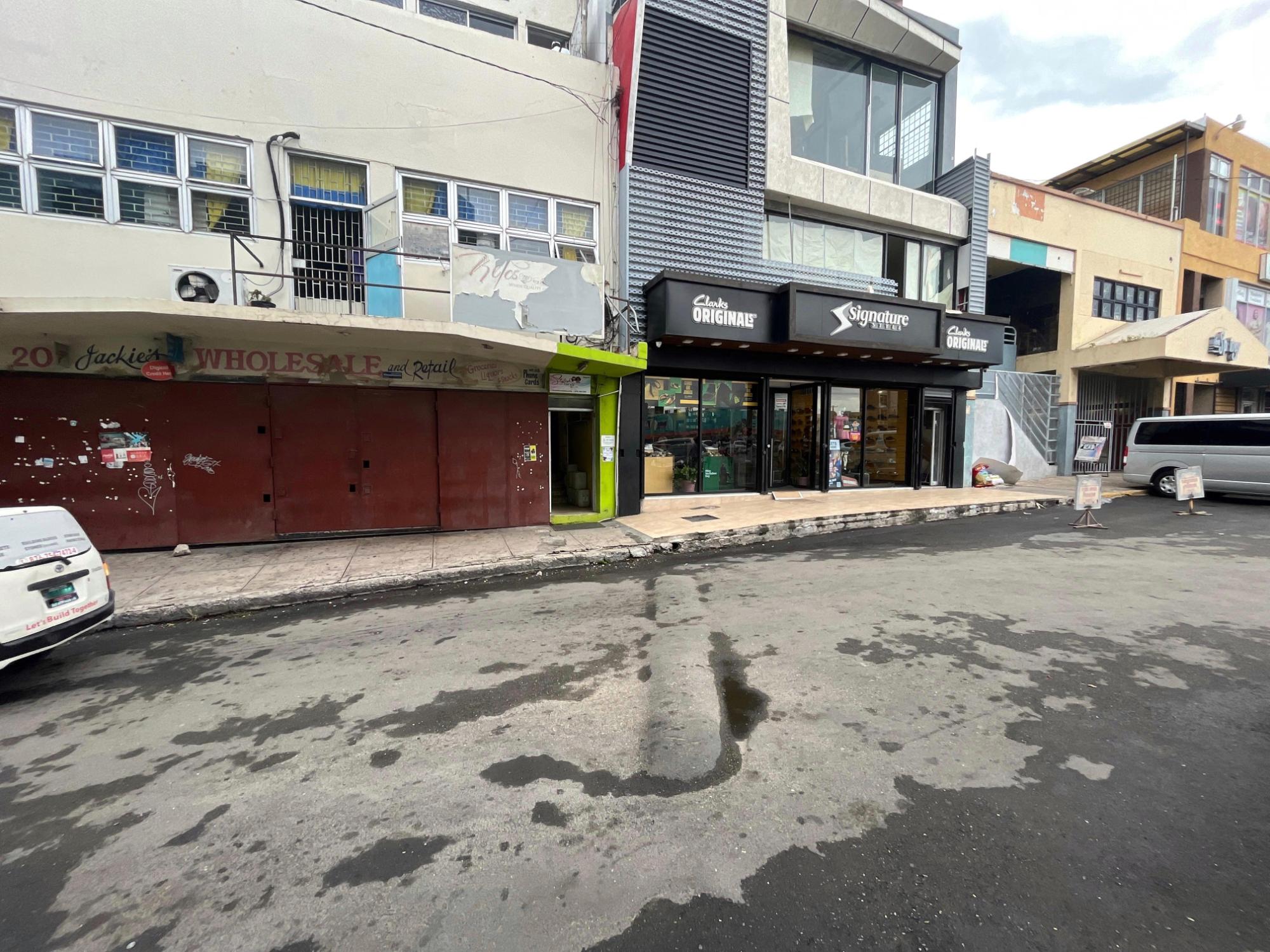 Offices / Commercial Bldg For Sale: CONSTANT SPRING ROAD, Constant ...