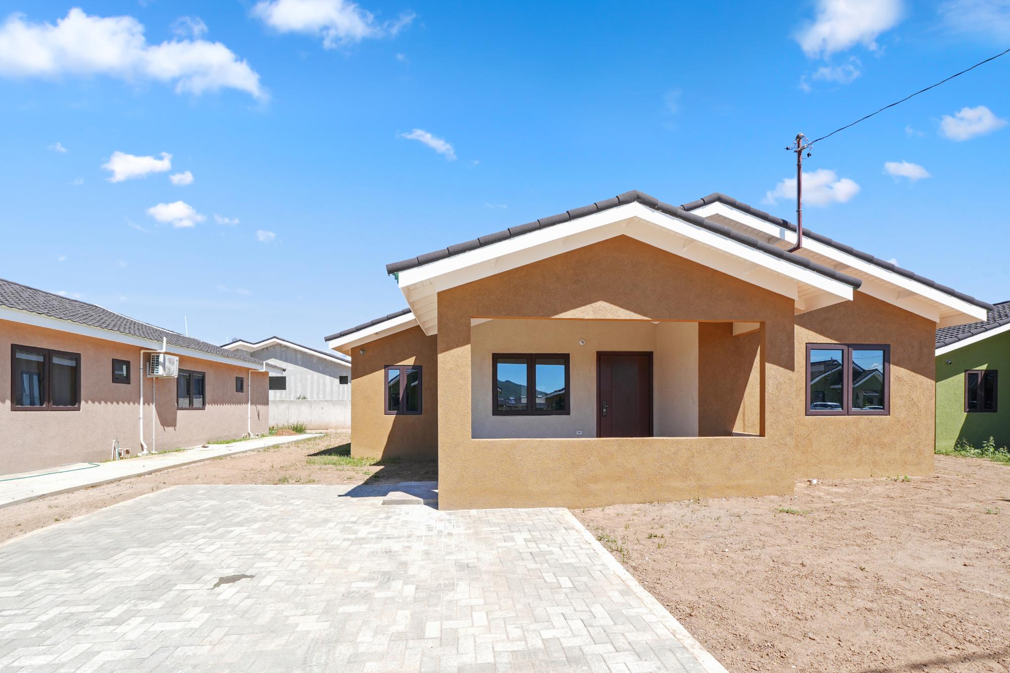 House For Rent: OAK ESTATE, Bernard Lodge | $180,000 | Keez