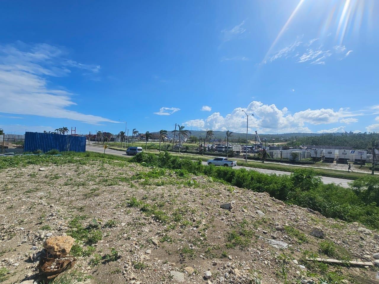 Commercial Lot For Rent: MONTEGO PARK ESTATE, Montego Bay | $6,500