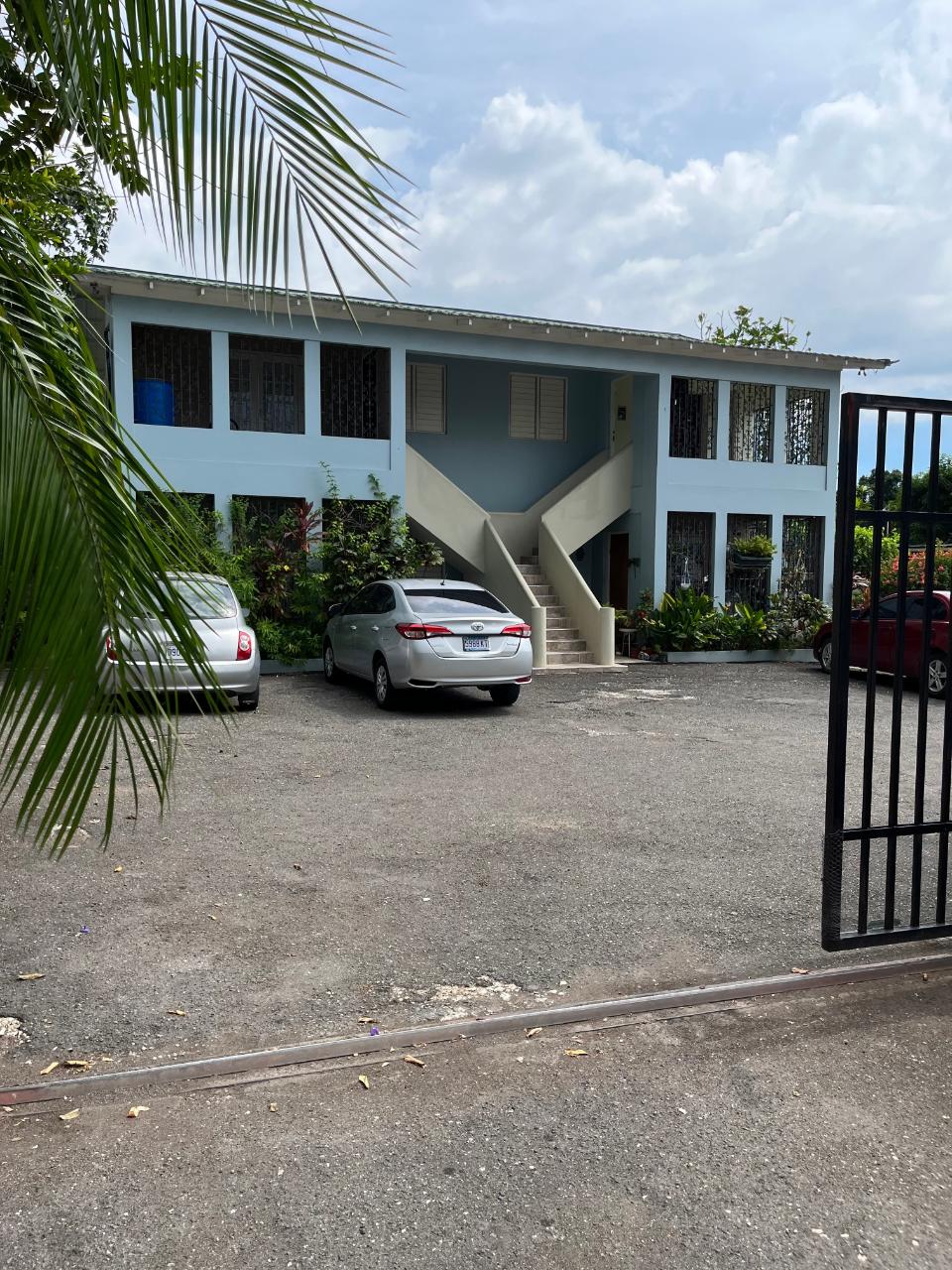 Apartment For Rent: SHORTWOOD ROAD, KINGSTON, Kingston 8 | $130,000 | Keez