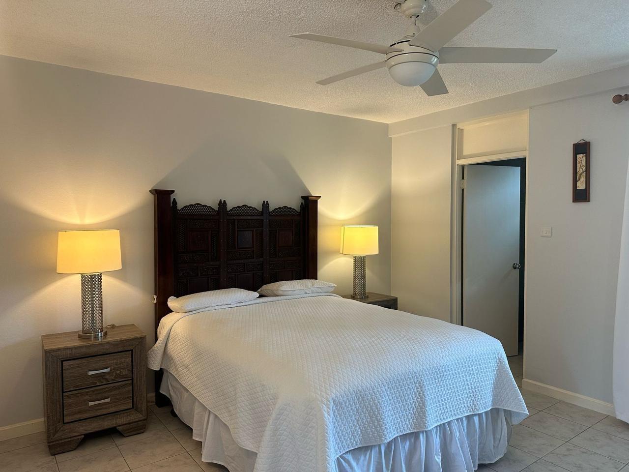 Apartment For Rent: HOPE ROAD, Kingston 6 | $1,395